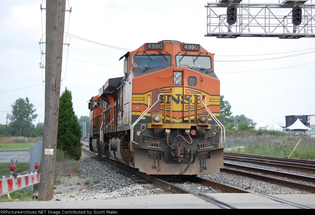 BNSF 4990